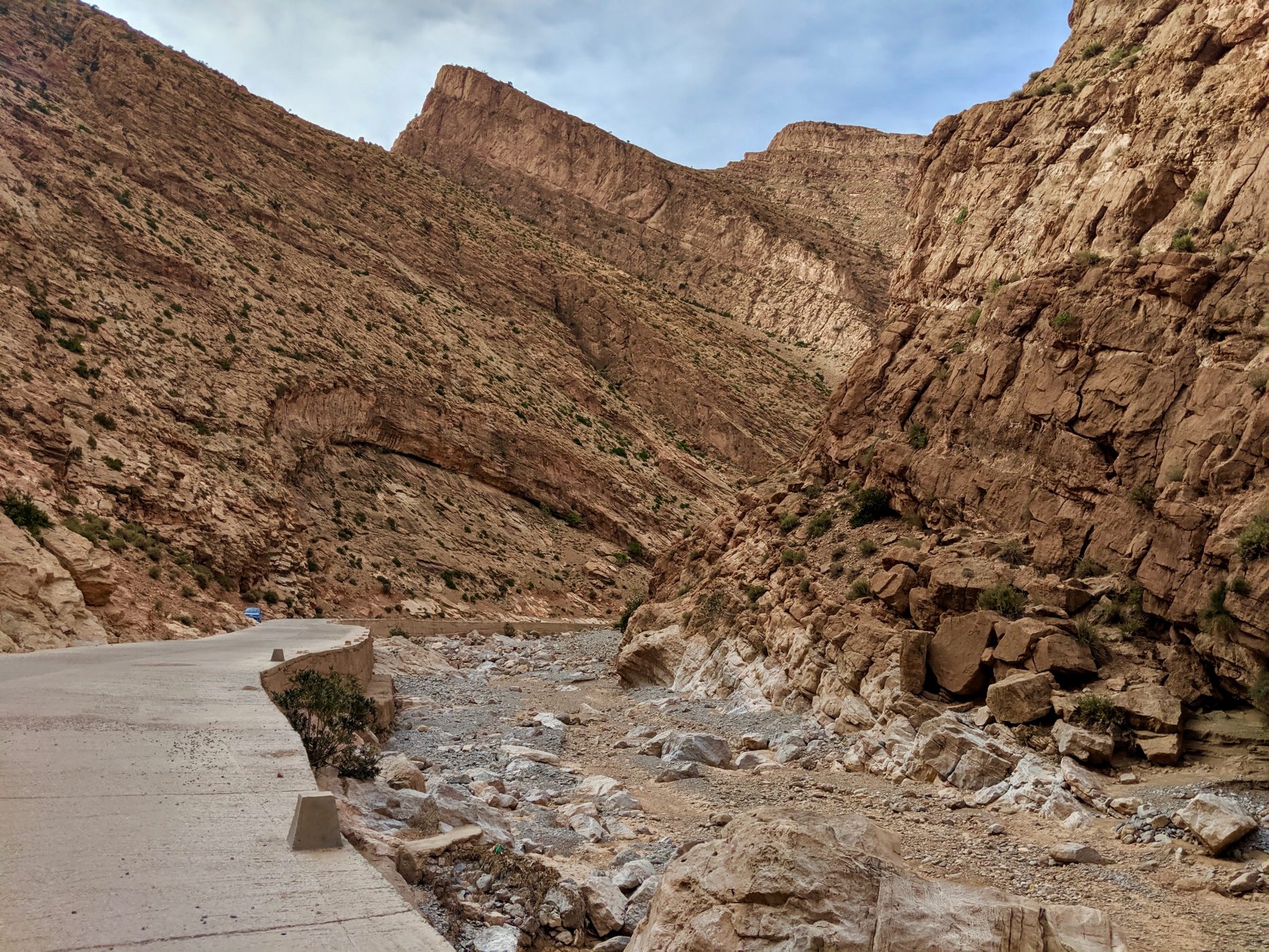 Todra Gorge: Tips for Visiting this Hidden Gem